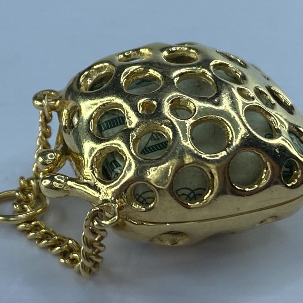 14k Gold Oversize Perforated Mechanical Lady Purse W/… - Gem